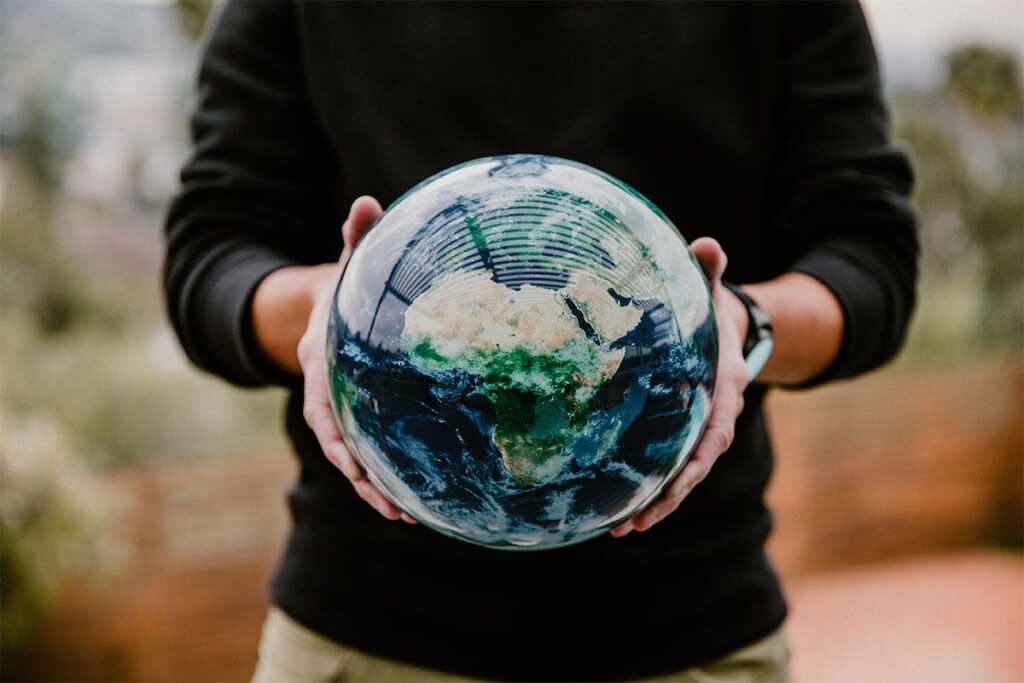 3 Interesting Facts About the MOVA Globe Cube - MOVA Globes